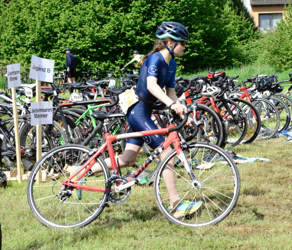 Gelungener Saisonstart für TTD-Nachwuchs beim Triathlon in Aachen ...